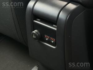 Grey Volvo XC60 2012 in Rezekne, with an engine capacity of 2.00 L and mileage of 261 thousand km for 7990 €, photo 19 on AUTOMOTO.COM.LV