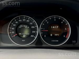 Grey Volvo XC60 2012 in Rezekne, with an engine capacity of 2.00 L and mileage of 261 thousand km for 7990 €, photo 20 on AUTOMOTO.COM.LV