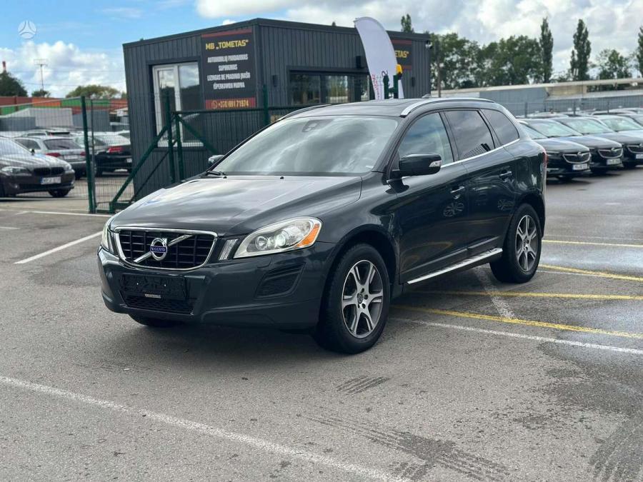 Pelēks Volvo XC60 2012 Klaipėda, ar dzinēja tilpumu 2.40 L un nobraukumu 252 tūkst. km par 10900 €, foto 3 vietnē AUTOMOTO.COM.LV