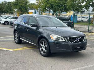 Pelēks Volvo XC60 2012 Klaipėda, ar dzinēja tilpumu 2.40 L un nobraukumu 252 tūkst. km par 10900 €, foto 5 vietnē AUTOMOTO.COM.LV