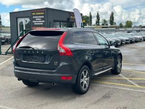 Pelēks Volvo XC60 2012 Klaipėda, ar dzinēja tilpumu 2.40 L un nobraukumu 252 tūkst. km par 10900 €, foto 10 vietnē AUTOMOTO.COM.LV