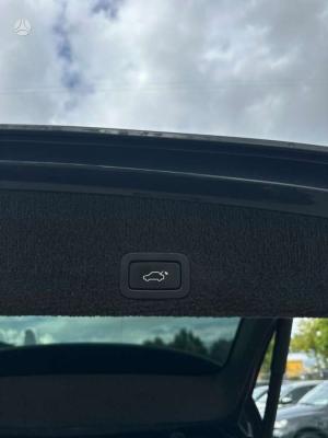 Pelēks Volvo XC60 2012 Klaipėda, ar dzinēja tilpumu 2.40 L un nobraukumu 252 tūkst. km par 10900 €, foto 28 vietnē AUTOMOTO.COM.LV