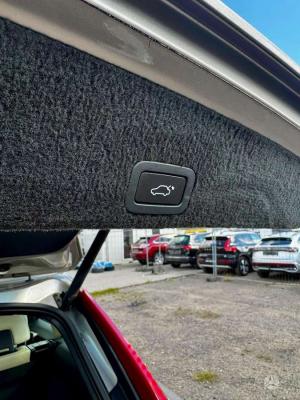 Grey Volvo XC60 2012 in Kaunas, with an engine capacity of 2.40 L and mileage of 297 thousand km for 7600 €, photo 20 on AUTOMOTO.COM.LV