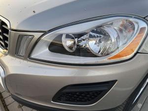 Grey Volvo XC60 2012 in Kaunas, with an engine capacity of 2.40 L and mileage of 253 thousand km for 8300 €, photo 6 on AUTOMOTO.COM.LV