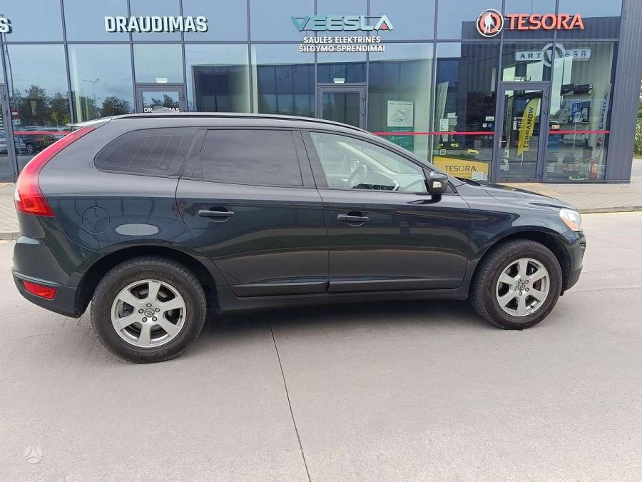 Pelēks Volvo XC60 2012 Šauļi, ar dzinēja tilpumu 1.98 L un nobraukumu 161 tūkst. km par 9950 €, foto 5 vietnē AUTOMOTO.COM.LV