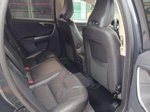 Grey Volvo XC60 2012 in Siauliai, with an engine capacity of 1.98 L and mileage of 161 thousand km for 9950 €, photo 15 on AUTOMOTO.COM.LV