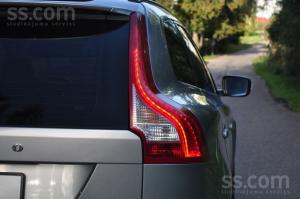 Pelēks Volvo XC60 2012 Tukums, ar dzinēja tilpumu 2.40 L un nobraukumu 377 tūkst. km par 6390 €, foto 23 vietnē AUTOMOTO.COM.LV