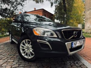 Volvo XC60 2012 Cēsis vietnē Pelēks Volvo XC60 2012 Cēsis, ar dzinēja tilpumu 2.40 L un nobraukumu 0 tūkst. km par 9990 €, foto 1 vietnē AUTOMOTO.COM.LV