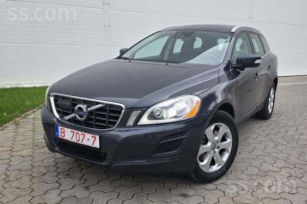 Pelēks Volvo XC60 2012 Rīga, ar dzinēja tilpumu 2.40 L un nobraukumu 340 tūkst. km par 9755 €, foto 1 vietnē AUTOMOTO.COM.LV