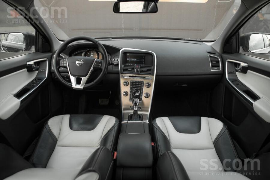 Grey Volvo XC60 2013 in Tukums, with an engine capacity of 2.40 L and mileage of 0 thousand km for 11995 €, photo 29 on AUTOMOTO.COM.LV