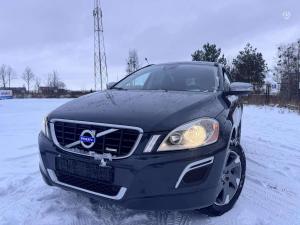 Grey Volvo XC60 2013 in Alytus, with an engine capacity of 2.40 L and mileage of 285 thousand km for 9950 €, photo 6 on AUTOMOTO.COM.LV