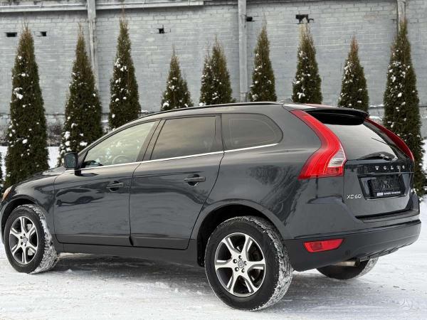 Pelēks Volvo XC60 2013 Šauļi, ar dzinēja tilpumu 1.98 L un nobraukumu 214 tūkst. km par 10950 €, foto 7 vietnē AUTOMOTO.COM.LV