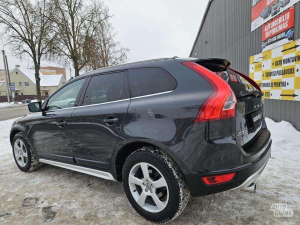 Pelēks Volvo XC60 2013 Šauļi, ar dzinēja tilpumu 2.00 L un nobraukumu 259 tūkst. km par 10450 €, foto 6 vietnē AUTOMOTO.COM.LV