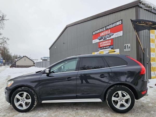 Pelēks Volvo XC60 2013 Šauļi, ar dzinēja tilpumu 2.00 L un nobraukumu 259 tūkst. km par 10450 €, foto 7 vietnē AUTOMOTO.COM.LV