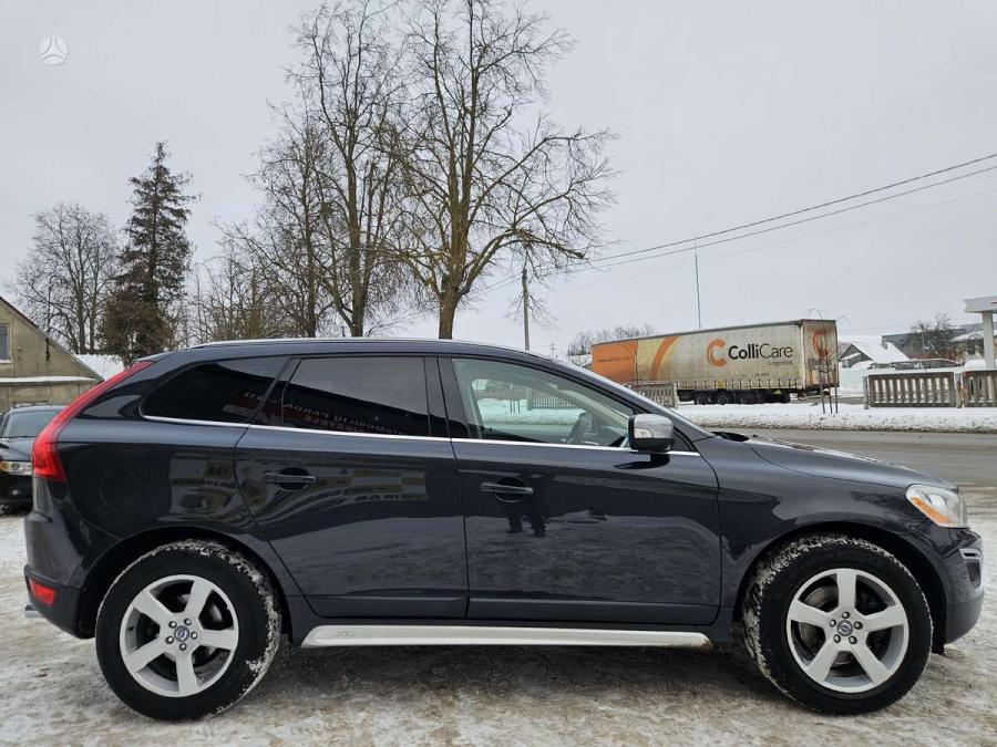 Pelēks Volvo XC60 2013 Šauļi, ar dzinēja tilpumu 1.98 L un nobraukumu 259 tūkst. km par 10450 €, foto 10 vietnē AUTOMOTO.COM.LV