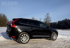 Pelēks Volvo XC60 2013 Ogre, ar dzinēja tilpumu 2.40 L un nobraukumu 216 tūkst. km par 14000 €, foto 8 vietnē AUTOMOTO.COM.LV