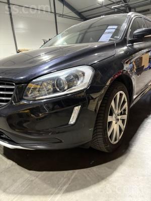 Pelēks Volvo XC60 2013 Ogre, ar dzinēja tilpumu 2.40 L un nobraukumu 216 tūkst. km par 14000 €, foto 17 vietnē AUTOMOTO.COM.LV