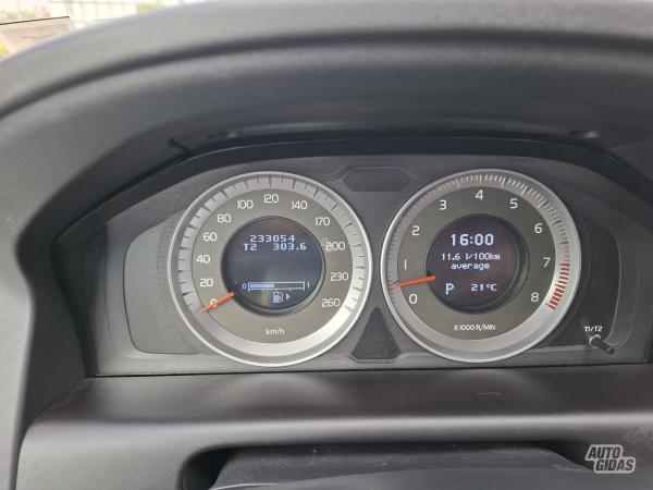 Pelēks Volvo XC60 2013 Viļņa, ar dzinēja tilpumu 3.20 L un nobraukumu 233 tūkst. km par 8150 €, foto 7 vietnē AUTOMOTO.COM.LV