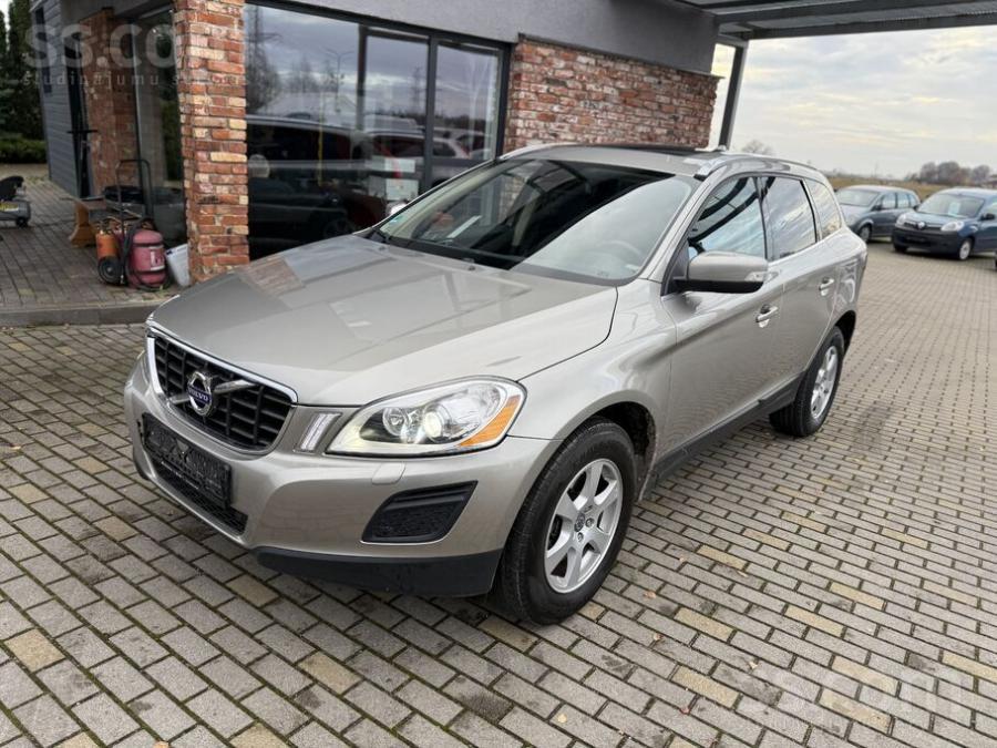 Pelēks Volvo XC60 2013 Talsi, ar dzinēja tilpumu 2.40 L un nobraukumu 254 tūkst. km par 12970 €, foto 1 vietnē AUTOMOTO.COM.LV