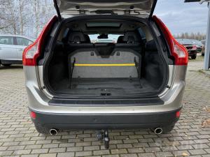 Pelēks Volvo XC60 2013 Talsi, ar dzinēja tilpumu 2.40 L un nobraukumu 254 tūkst. km par 12970 €, foto 10 vietnē AUTOMOTO.COM.LV