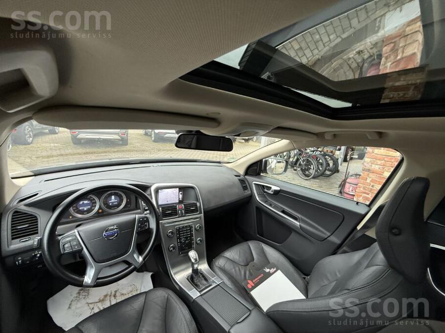 Pelēks Volvo XC60 2013 Talsi, ar dzinēja tilpumu 2.40 L un nobraukumu 254 tūkst. km par 12970 €, foto 16 vietnē AUTOMOTO.COM.LV