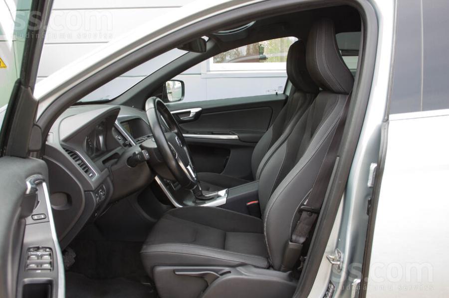 Grey Volvo XC60 2013 in Tukums, with an engine capacity of 2.00 L and mileage of 188 thousand km for 9990 €, photo 9 on AUTOMOTO.COM.LV