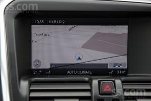 Grey Volvo XC60 2013 in Tukums, with an engine capacity of 2.00 L and mileage of 188 thousand km for 9990 €, photo 19 on AUTOMOTO.COM.LV