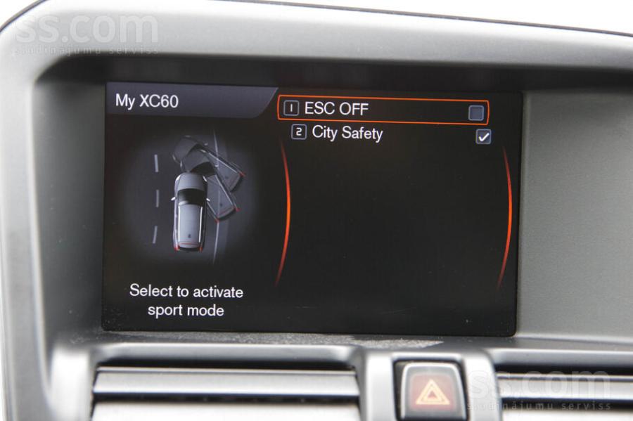 Grey Volvo XC60 2013 in Tukums, with an engine capacity of 2.00 L and mileage of 188 thousand km for 9990 €, photo 20 on AUTOMOTO.COM.LV