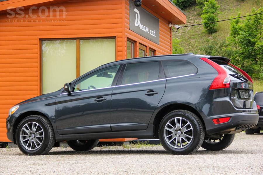 Pelēks Volvo XC60 2013 Tukums, ar dzinēja tilpumu 2.00 L un nobraukumu 280 tūkst. km par 100 €, foto 6 vietnē AUTOMOTO.COM.LV