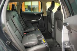 Pelēks Volvo XC60 2013 Tukums, ar dzinēja tilpumu 2.00 L un nobraukumu 280 tūkst. km par 100 €, foto 9 vietnē AUTOMOTO.COM.LV