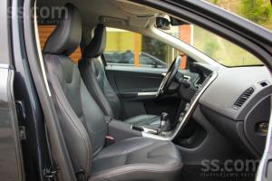 Pelēks Volvo XC60 2013 Tukums, ar dzinēja tilpumu 2.00 L un nobraukumu 280 tūkst. km par 100 €, foto 10 vietnē AUTOMOTO.COM.LV