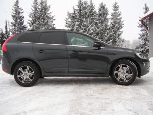 Grey Volvo XC60 2013 in Riga, with an engine capacity of 2.00 L and mileage of 0 thousand km for 11950 €, photo 8 on AUTOMOTO.COM.LV