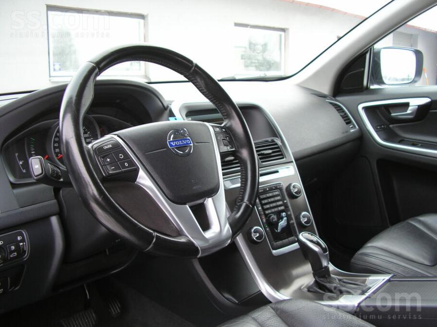 Grey Volvo XC60 2013 in Riga, with an engine capacity of 2.00 L and mileage of 0 thousand km for 11950 €, photo 18 on AUTOMOTO.COM.LV
