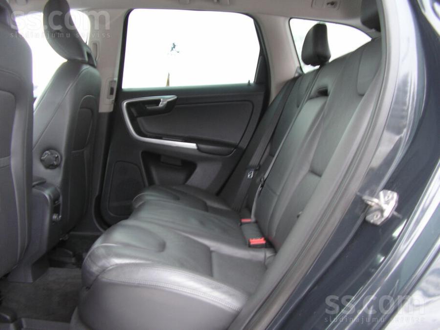 Grey Volvo XC60 2013 in Riga, with an engine capacity of 2.00 L and mileage of 0 thousand km for 11950 €, photo 21 on AUTOMOTO.COM.LV