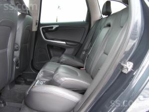 Grey Volvo XC60 2013 in Riga, with an engine capacity of 2.00 L and mileage of 0 thousand km for 11950 €, photo 22 on AUTOMOTO.COM.LV