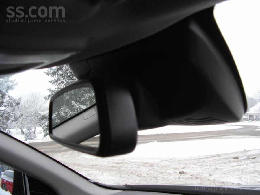 Grey Volvo XC60 2013 in Riga, with an engine capacity of 2.00 L and mileage of 0 thousand km for 11950 €, photo 30 on AUTOMOTO.COM.LV