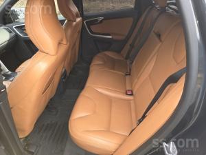 Pelēks Volvo XC60 2013 Jūrmala, ar dzinēja tilpumu 2.00 L un nobraukumu 245 tūkst. km par 12300 €, foto 13 vietnē AUTOMOTO.COM.LV