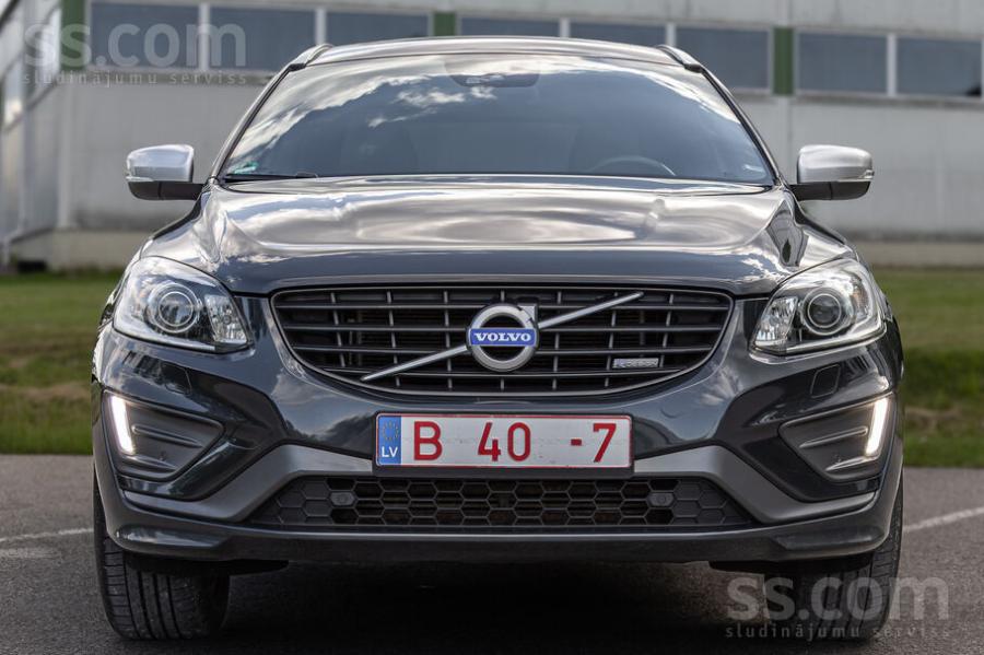 Grey Volvo XC60 2013 in Tukums, with an engine capacity of 2.00 L and mileage of 192 thousand km for 14590 €, photo 4 on AUTOMOTO.COM.LV