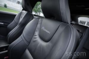 Grey Volvo XC60 2013 in Tukums, with an engine capacity of 2.00 L and mileage of 192 thousand km for 14590 €, photo 16 on AUTOMOTO.COM.LV