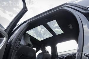 Grey Volvo XC60 2013 in Tukums, with an engine capacity of 2.00 L and mileage of 192 thousand km for 14590 €, photo 18 on AUTOMOTO.COM.LV