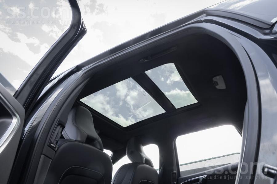 Grey Volvo XC60 2013 in Tukums, with an engine capacity of 2.00 L and mileage of 192 thousand km for 14590 €, photo 18 on AUTOMOTO.COM.LV