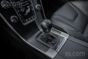 Grey Volvo XC60 2013 in Tukums, with an engine capacity of 2.00 L and mileage of 192 thousand km for 14590 €, photo 32 on AUTOMOTO.COM.LV