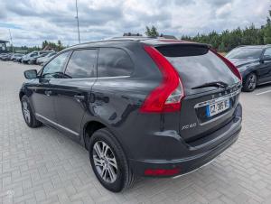 Pelēks Volvo XC60 2013 Tauragė, ar dzinēja tilpumu 2.40 L un nobraukumu 283 tūkst. km par 10900 €, foto 8 vietnē AUTOMOTO.COM.LV
