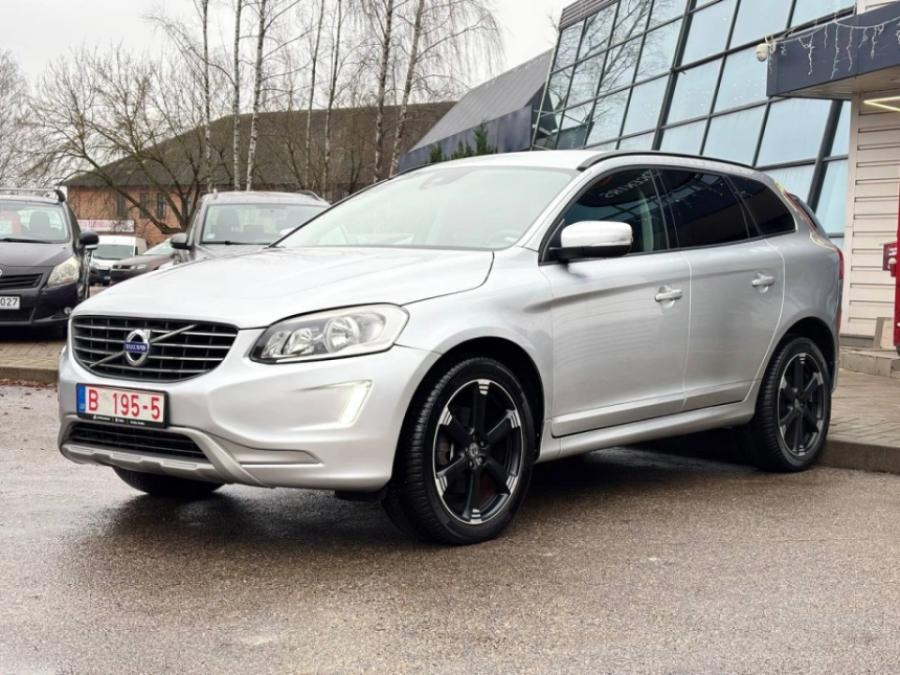 Pelēks Volvo XC60 2013 Rīga, ar dzinēja tilpumu 2.00 L un nobraukumu 283 tūkst. km par 13449 €, foto 1 vietnē AUTOMOTO.COM.LV