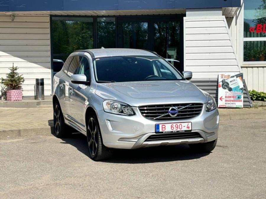 Pelēks Volvo XC60 2013 Rīga, ar dzinēja tilpumu 2.00 L un nobraukumu 283 tūkst. km par 13449 €, foto 3 vietnē AUTOMOTO.COM.LV