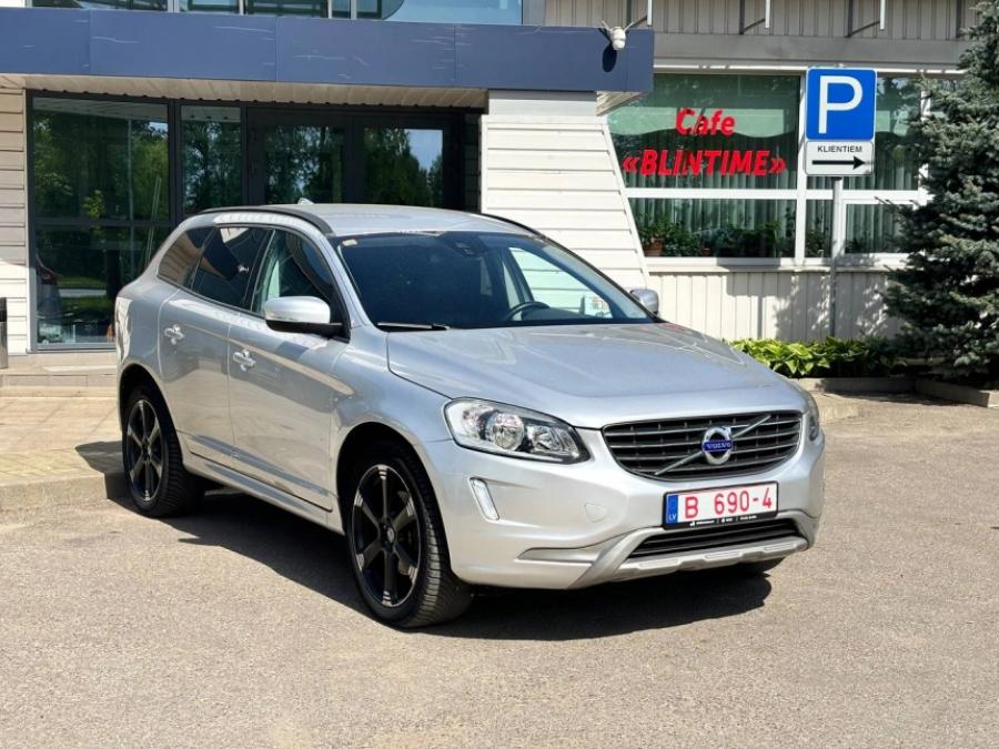 Pelēks Volvo XC60 2013 Rīga, ar dzinēja tilpumu 2.00 L un nobraukumu 283 tūkst. km par 13449 €, foto 19 vietnē AUTOMOTO.COM.LV
