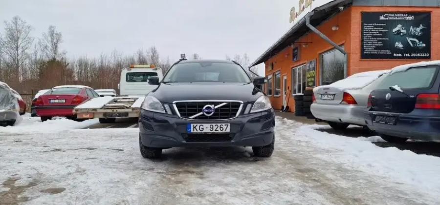 Pelēks Volvo XC60 2013 Valmiera, ar dzinēja tilpumu 2.40 L un nobraukumu 299 tūkst. km par 11900 €, foto 9 vietnē AUTOMOTO.COM.LV