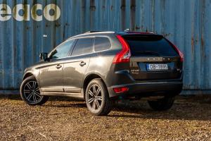 Pelēks Volvo XC60 2013 Rīga, ar dzinēja tilpumu 2.00 L un nobraukumu 183 tūkst. km par 12995 €, foto 3 vietnē AUTOMOTO.COM.LV