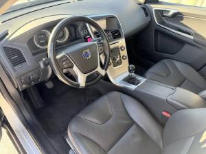 Grey Volvo XC60 2013 in Riga, with an engine capacity of 2.00 L and mileage of 251 thousand km for 10995 €, photo 10 on AUTOMOTO.COM.LV