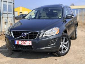 Pelēks Volvo XC60 2013 Rīga, ar dzinēja tilpumu 2.40 L un nobraukumu 181 tūkst. km par 12995 €, foto 4 vietnē AUTOMOTO.COM.LV
